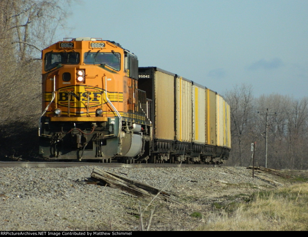 BNSF 8862 DPU